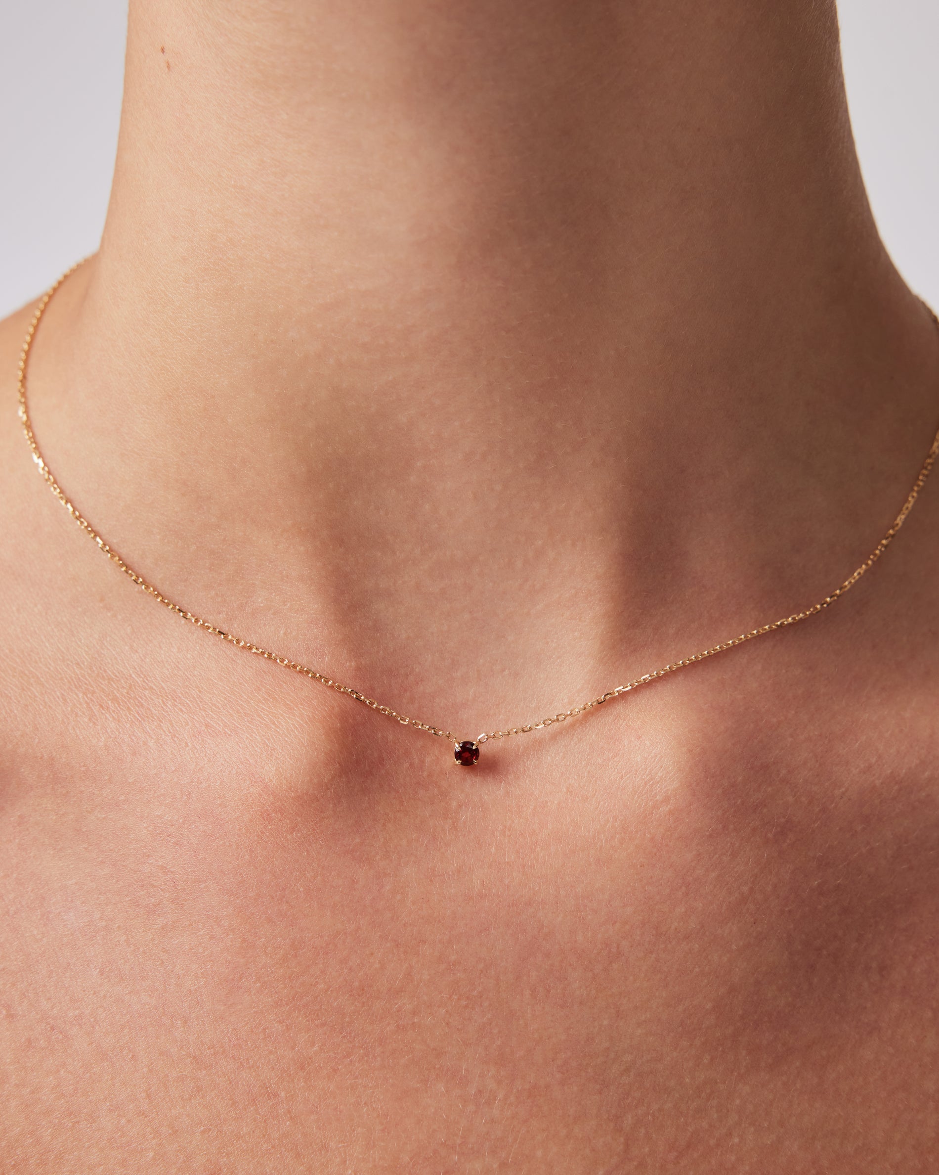 The Garnet Birthstone Necklace – SARAH & SEBASTIAN