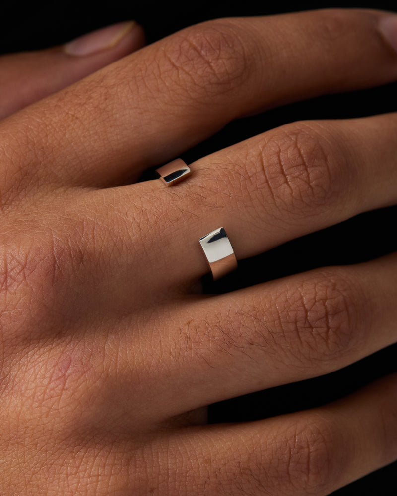 Chase Ring – SARAH & SEBASTIAN