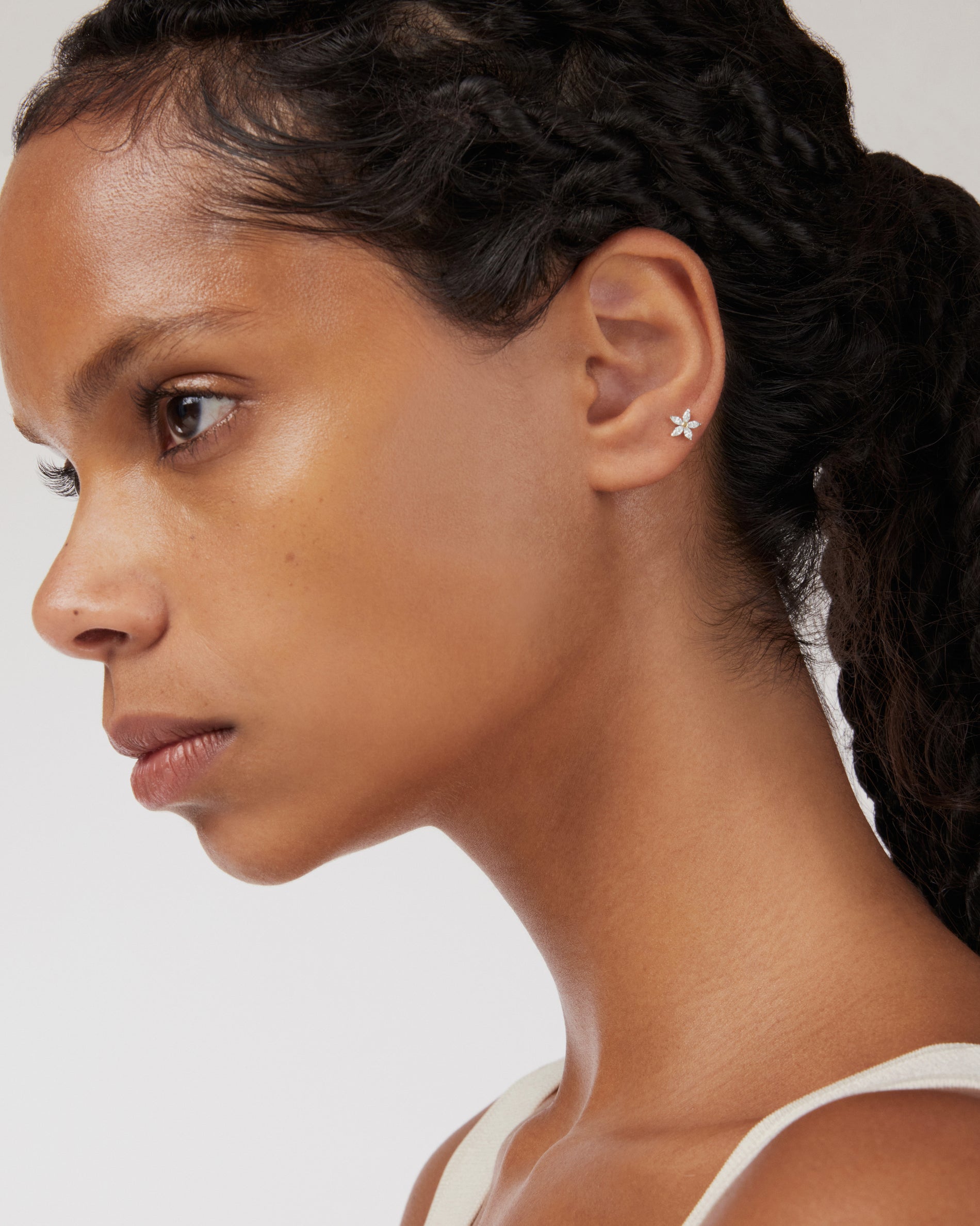 Daisy Cartilage Earring | Yellow Gold | Sarah & Sebastian – SARAH ...