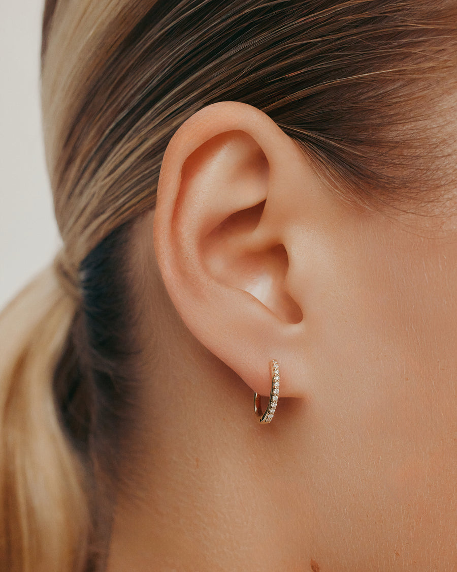 are diamond hoop earrings in style