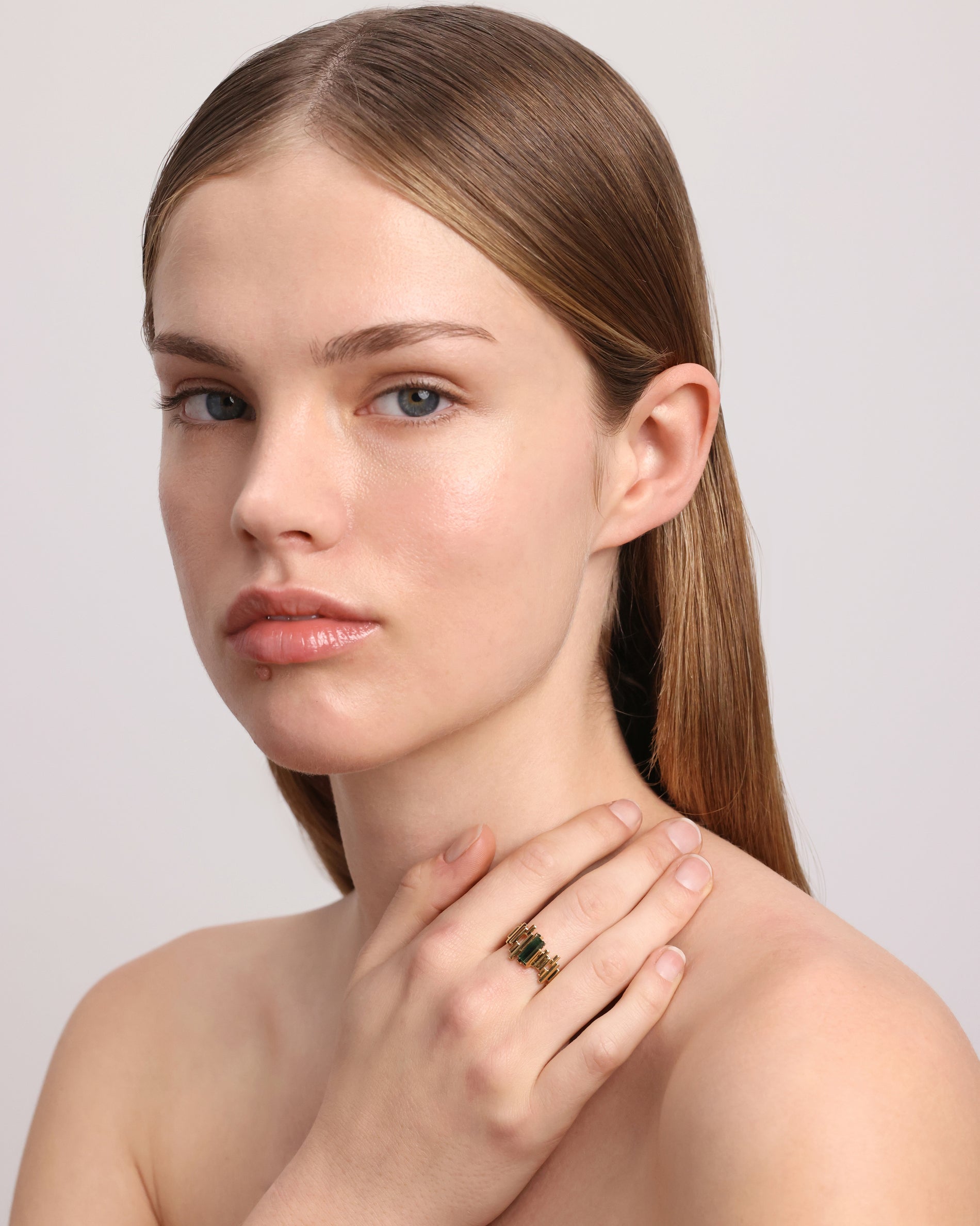 Tourmaline Pillar Ring – SARAH & SEBASTIAN