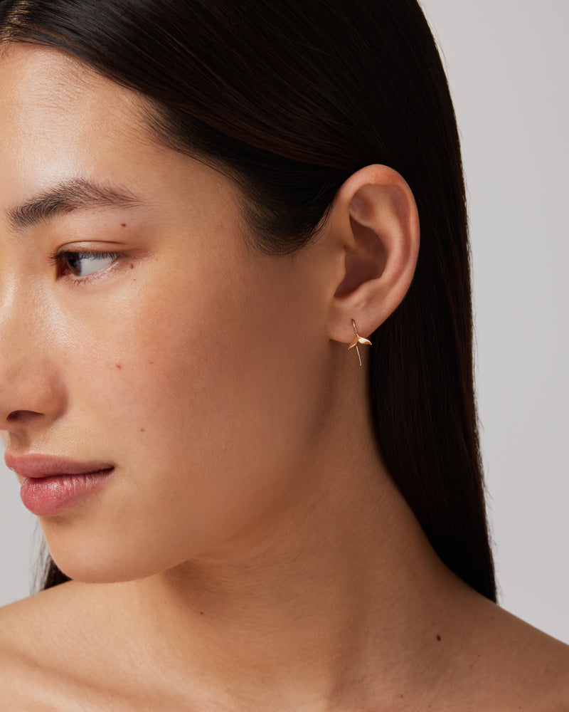 Whale Ear Hook – SARAH & SEBASTIAN