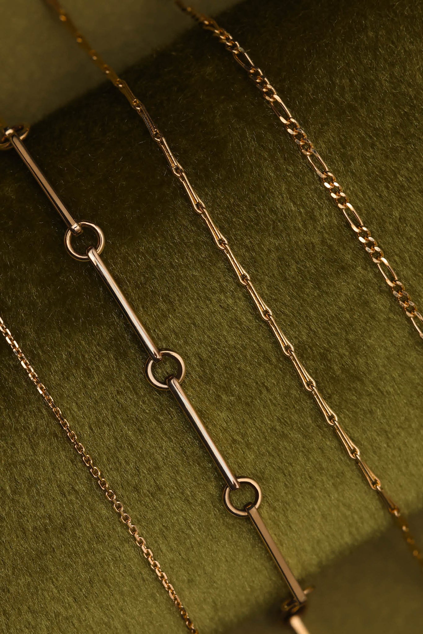 Soldered Bracelet Appointments – SARAH & SEBASTIAN